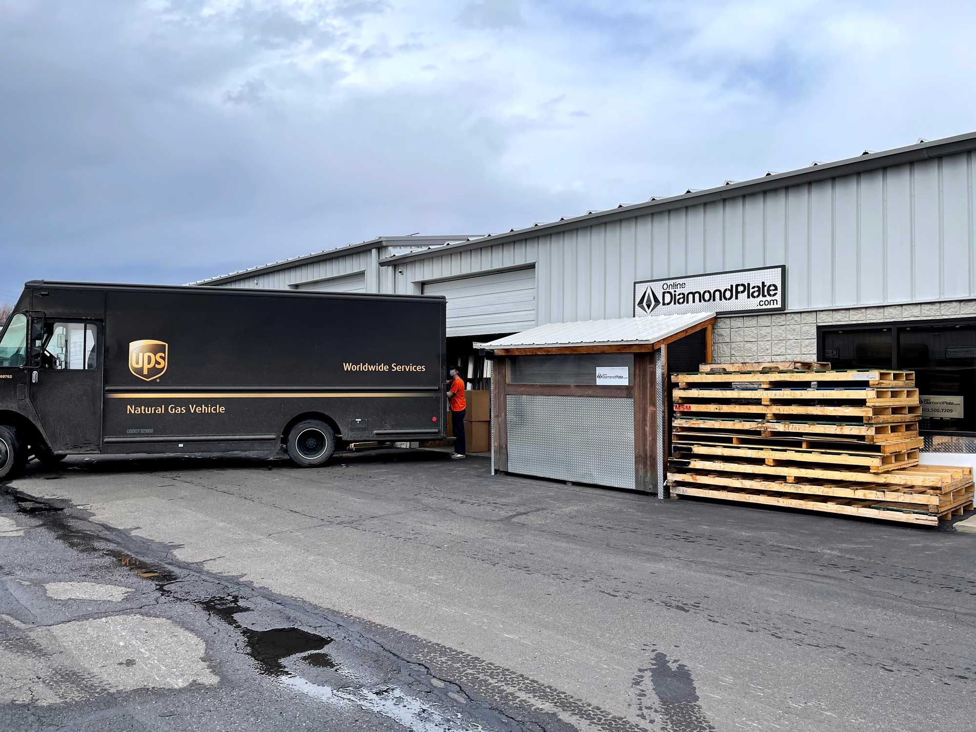 Contractor Services and Support - Online Diamond Plate